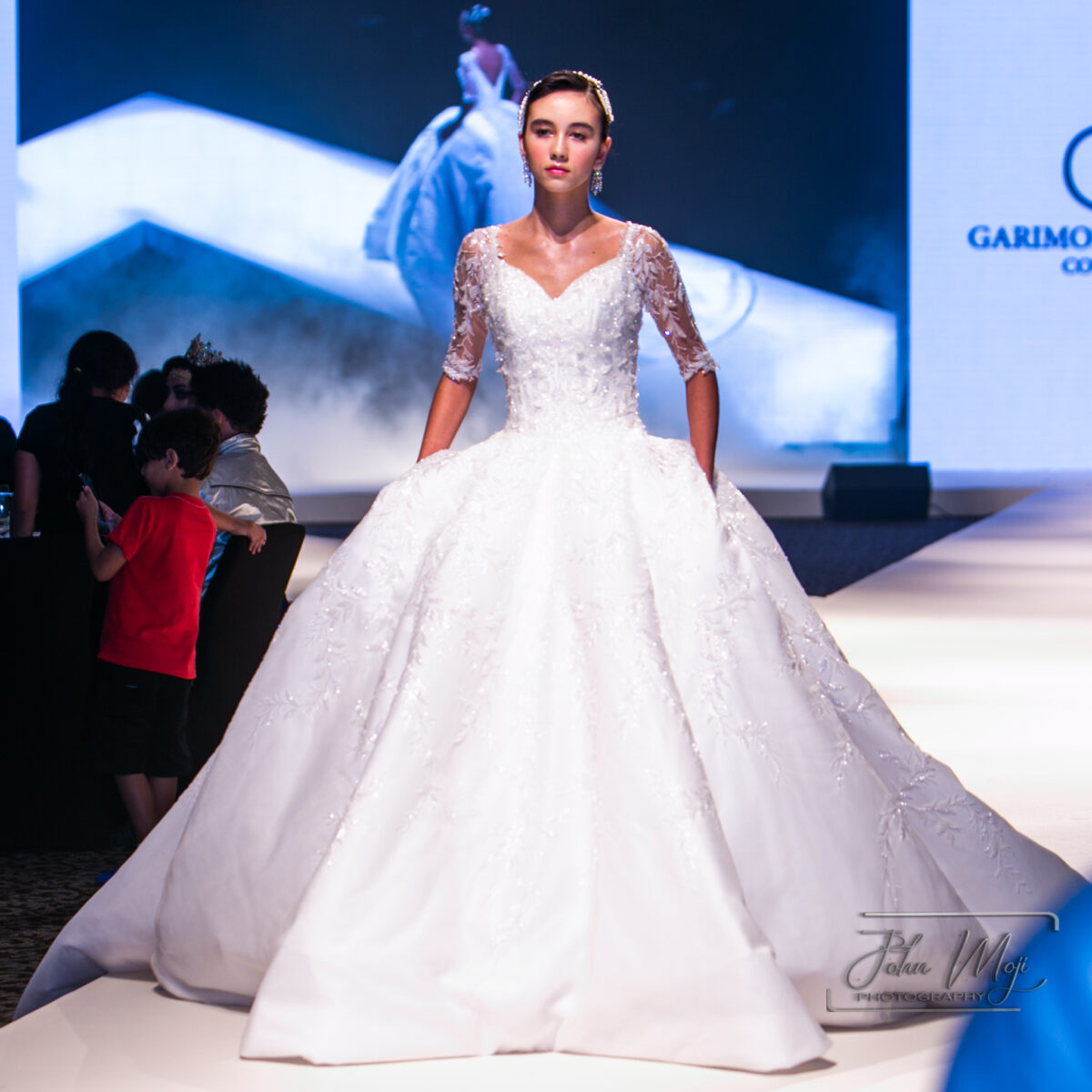 FASHION FACTOR’S EXUBERANT FASHION SHOWS – FVM